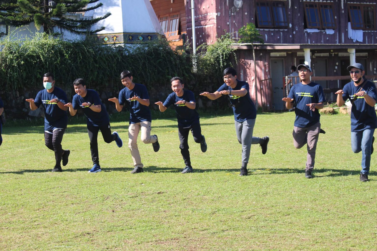 Rekrutmen – Micro Madani Institute